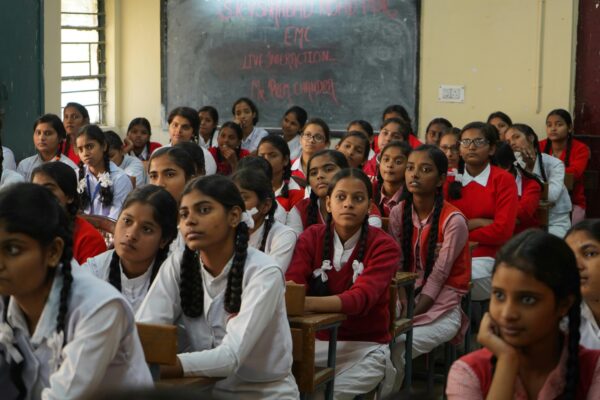 2025 School Uniform Trends: Blending Style, Comfort, and Sustainability ...